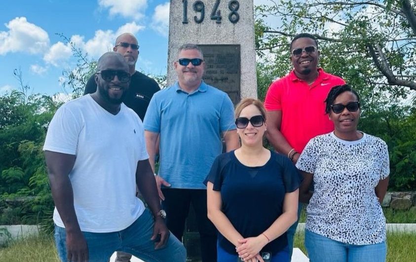 SINT MAARTEN POLICE FORCE EMBARKS ON INNOVATIVE COMMUNITY POLICING ...