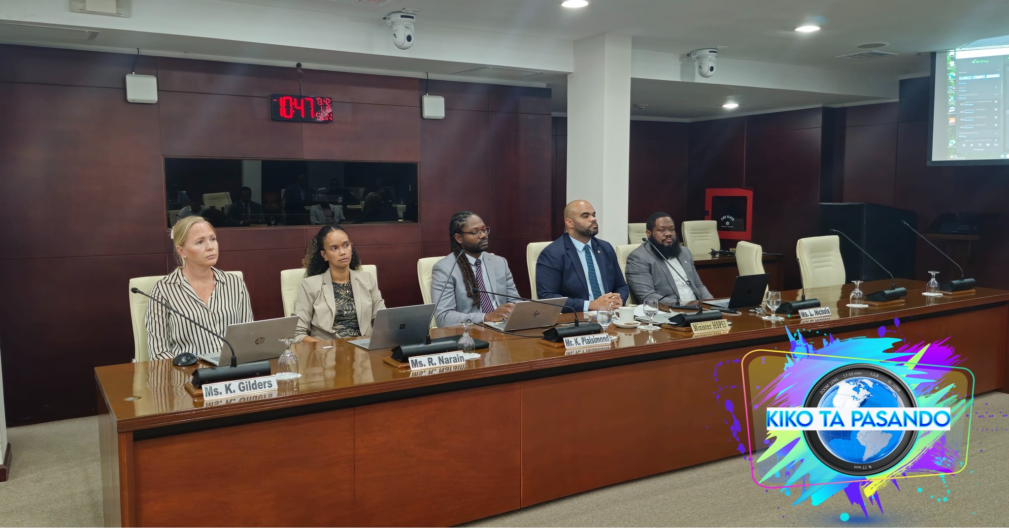 Members of Parliament sat in Central Committee meeting no. 12 with the ...